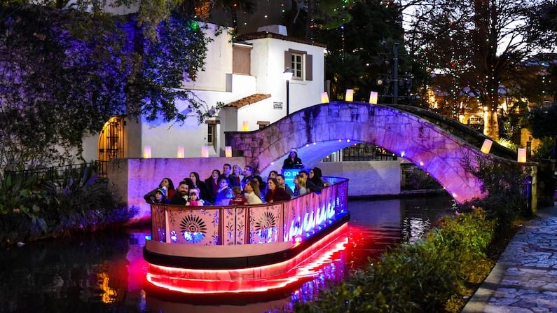 Go Rio Cruises Ghost Tour - San Antonio Things To Do